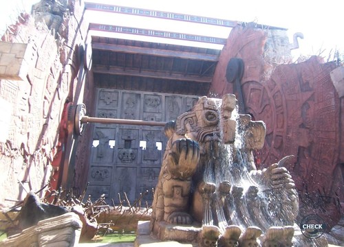 Talocan - Circular rides - Freizeitparkcheck©
